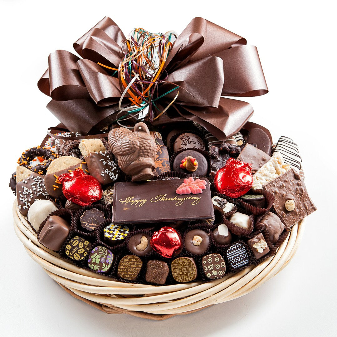 Thanksgiving Celebration Basket 16 Inch Round - Le Chocolatier